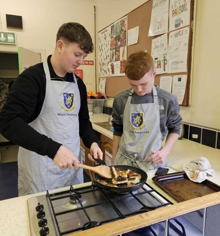 LCA and Japanese gyoza making (by Ms O’Loughlin)- Pics – Mount Temple ...